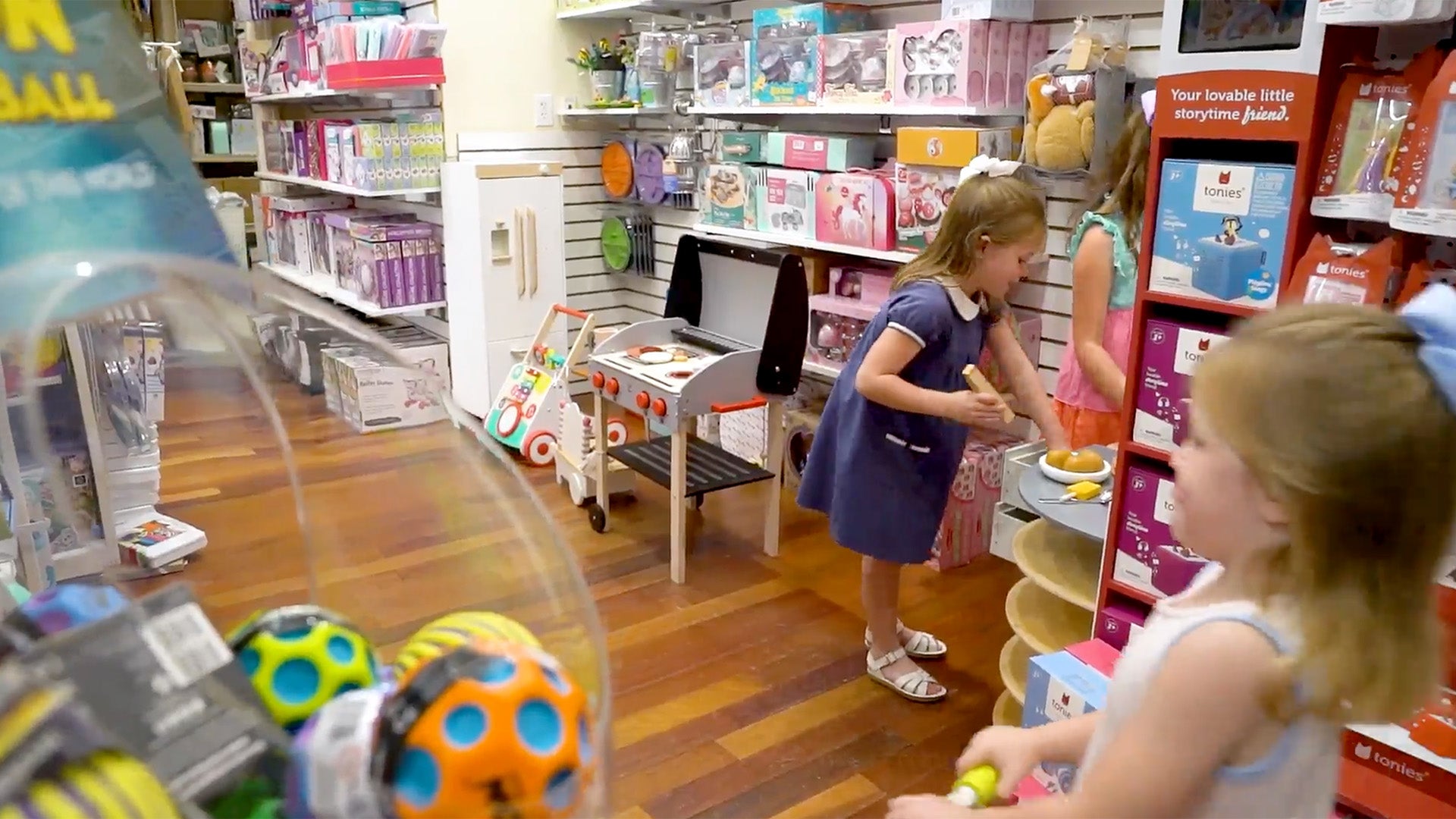 Gift & Toy Emporium in Ridgeland, MS | The Commissary At Renaissance – Olde Tyme Commissary